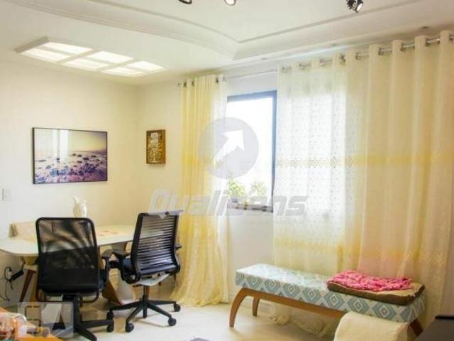 Apartamento em Vila Valparaíso