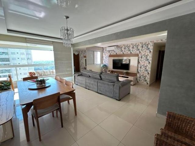 Apartamento em Village Veneza, Goiânia/GO de 108m² 3 quartos à venda por R$ 990.000,00