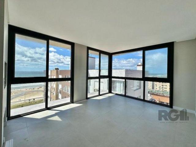 Apartamento em Zona Nova