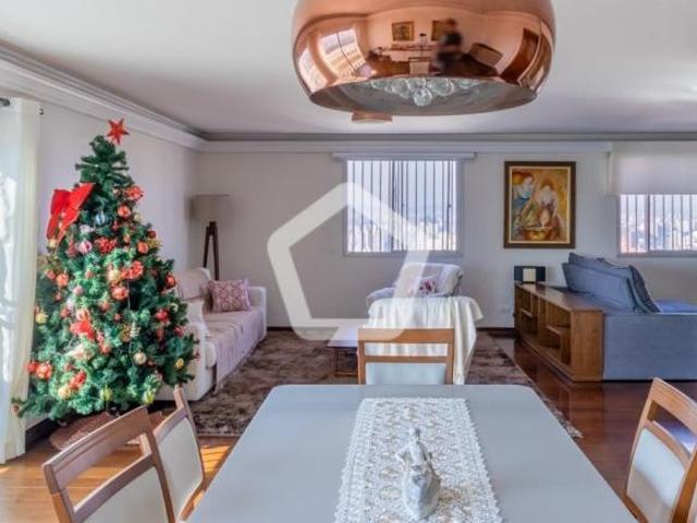 Apartamento em Aclimação