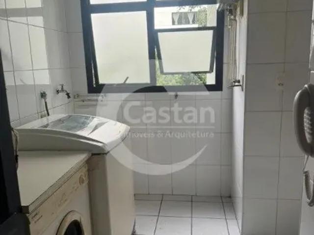 Apartamento com 3 quartos na aclimação