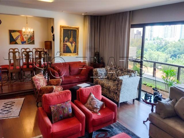 Apartamento em Aclimação, São Paulo/SP de 205m² 4 quartos à venda por R$ 1.801.900,00