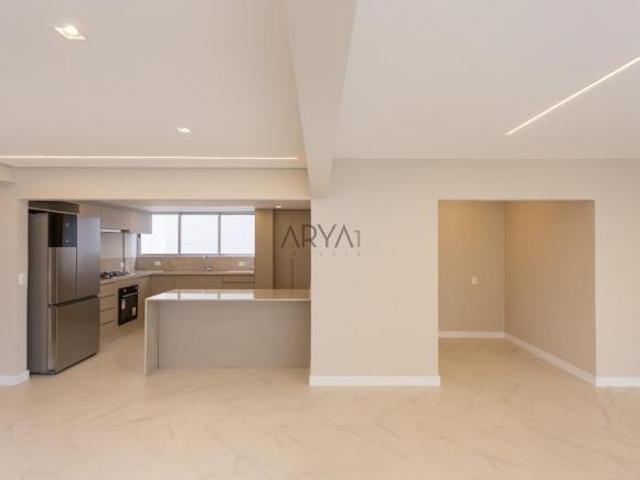 Apartamento em Agua Verde ARYA 1