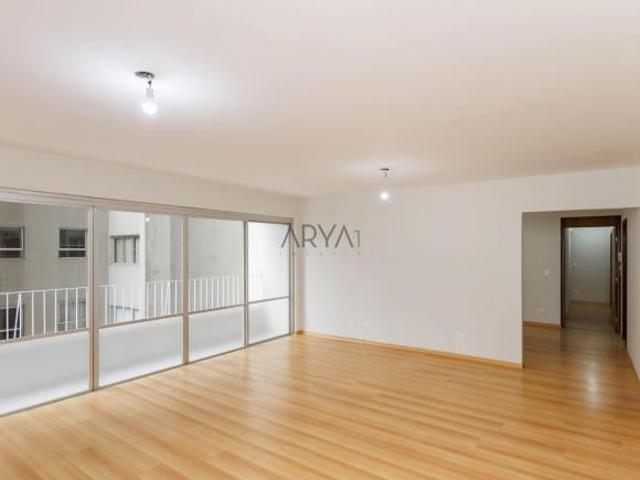 Apartamento em Agua Verde ARYA 1