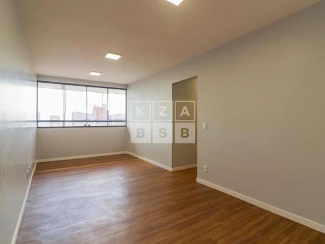 Apartamento em Águas Claras! Reformado com 3 quartos no Ouro Branco Praça Perdiz