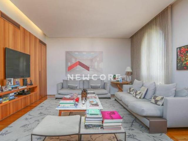 Apartamento em Alameda Ministro Rocha Azevedo Jardim Paulista São Paulo/SP