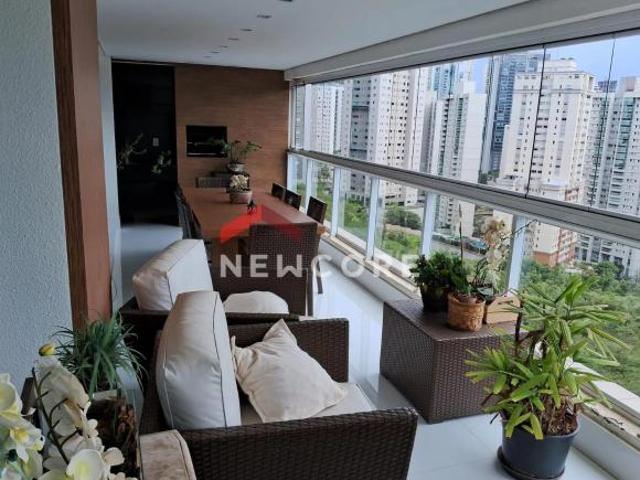 Apartamento em Alameda Oscar Niemeyer Vila da Serra Nova Lima/MG