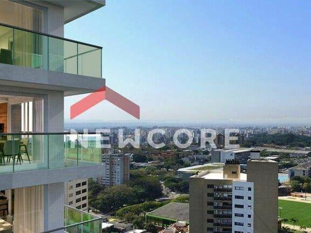 Apartamento em Alameda Alceu Wamosy Três Figueiras Porto Alegre/RS