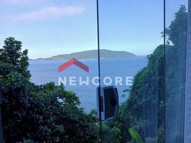Apartamento em Alameda Ari Barroso Ilha Porchat São Vicente/SP