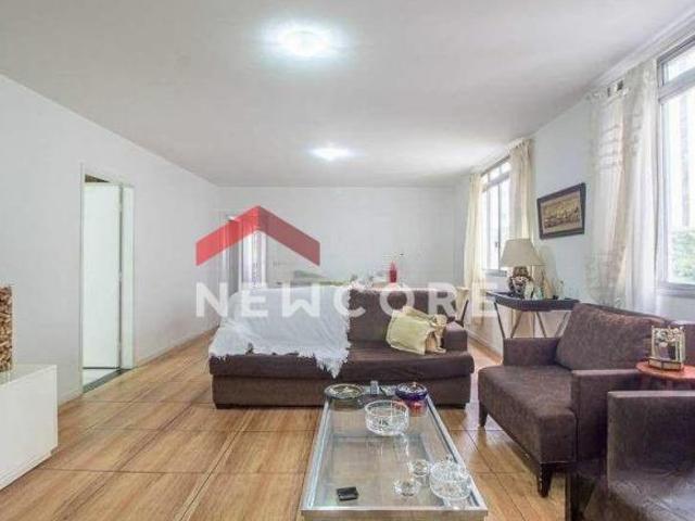 Apartamento em Alameda Campinas Jardim Paulista São Paulo/SP