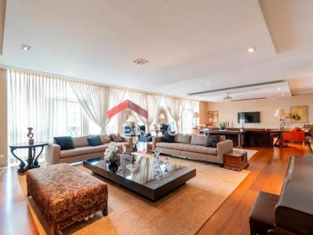 Apartamento em Alameda Campinas Jardim Paulista São Paulo/SP