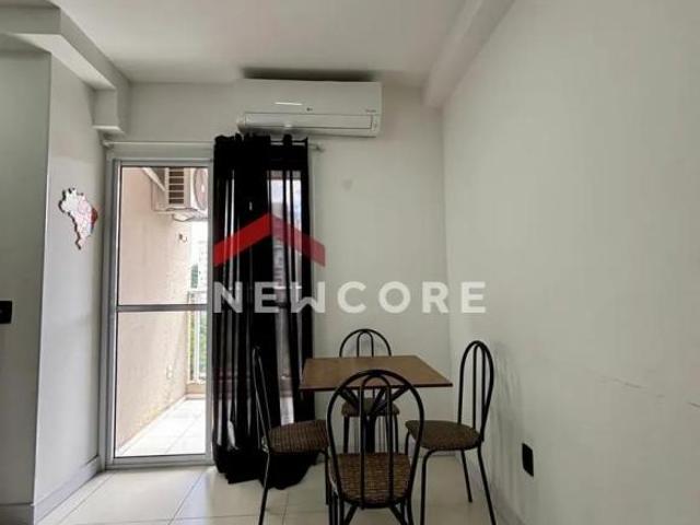 Apartamento em Alameda Carlos de Carvalho Vieira Braga Chácaras Alpina Valinhos/SP