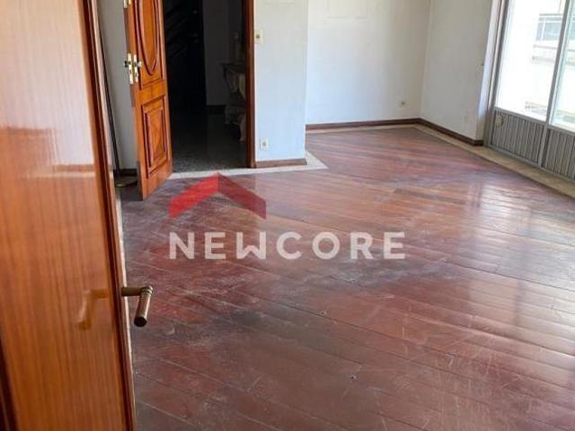 Apartamento em Alameda dos Arapanés Moema São Paulo/SP