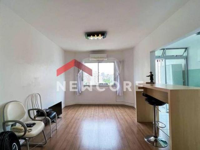 Apartamento em Alameda dos Jurupis Indianópolis São Paulo/SP