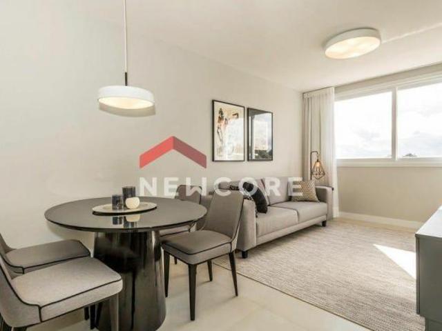 Apartamento em Alameda Emílio de Menezes Três Figueiras Porto Alegre/RS
