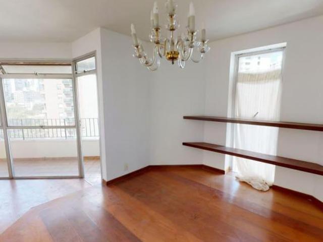 Apartamento em Alameda Joaquim Eugênio de Lima Jardim Paulista São Paulo/SP
