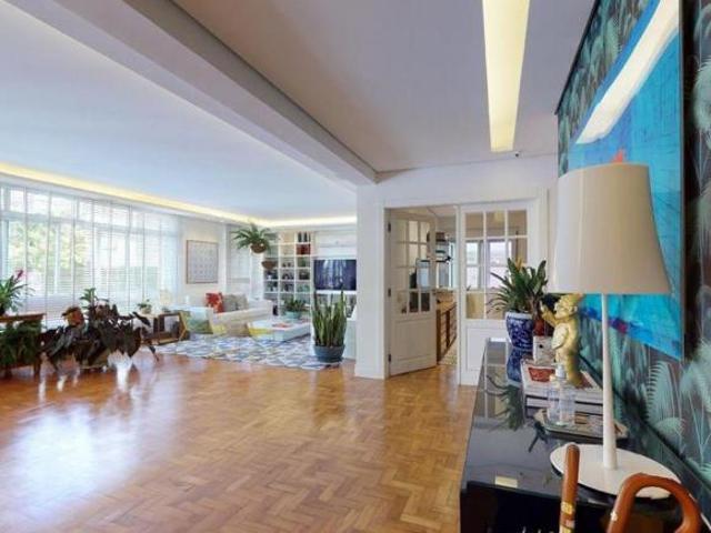 Apartamento em Alameda Joaquim Eugênio de Lima Jardim Paulista São Paulo/SP