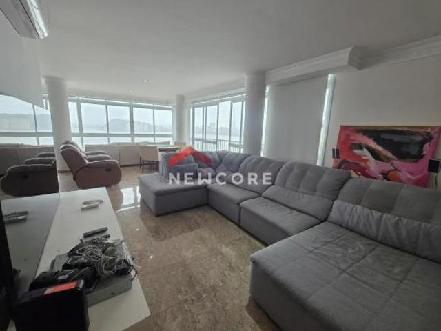 Apartamento em Alameda Paulo Gonçalves Ilha Porchat São Vicente/SP