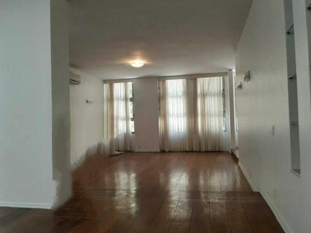 Apartamento em Alameda Tietê Jardim América São Paulo/SP