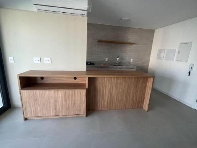 Apartamento em Alphaville Industrial, Barueri/SP de 75m² 2 quartos à venda por R$ 1.750.000,01