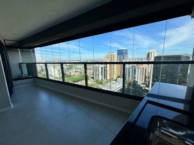 Apartamento em Alphaville Industrial, Barueri/SP de 75m² 2 quartos à venda por R$ 1.799.000,00