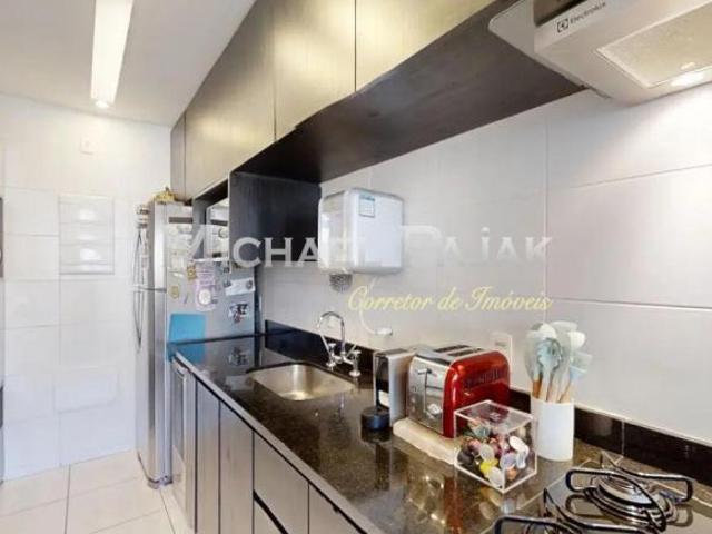 Apartamento em Alto de Pinheiros