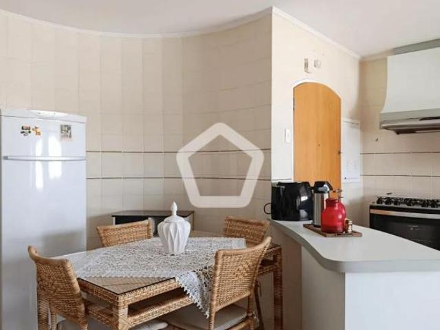 Apartamento em Alto de Pinheiros