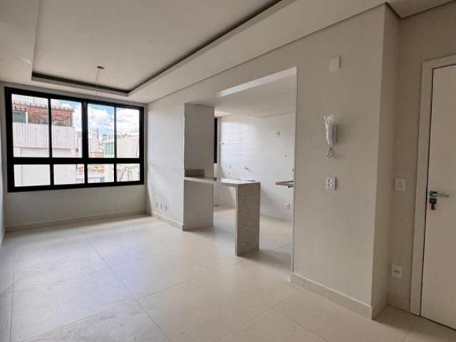 Apartamento em alto padrão 3 quartos no Prado Belo Horizonte MG