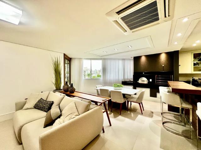 Apartamento em alto padrão de frente para o mar
