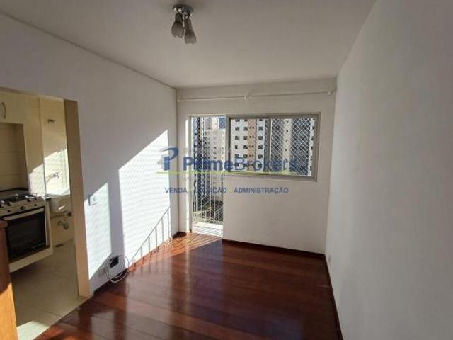 Apartamento em Andar Alto com 2 Dormitórios, Próximo ao Metrô Saúde SP