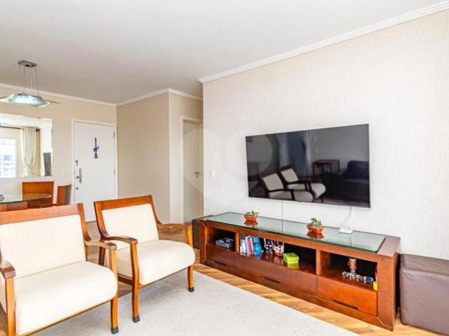 Apartamento em Andar Alto, com 3 Suítes 2 Vagas e Mobiliado
