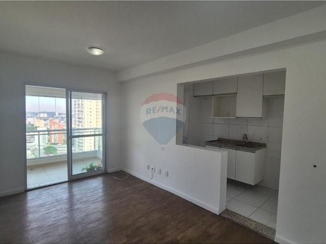 Apartamento em andar alto com vista livre!
