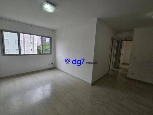 Apartamento em andar alto com vista livre!