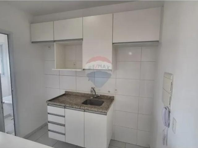 Apartamento em andar alto com vista livre!