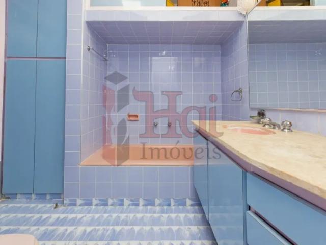 Apartamento em andar alto, 1 por andar, proximo a metro, parque da luz, pinacoteca, comercio