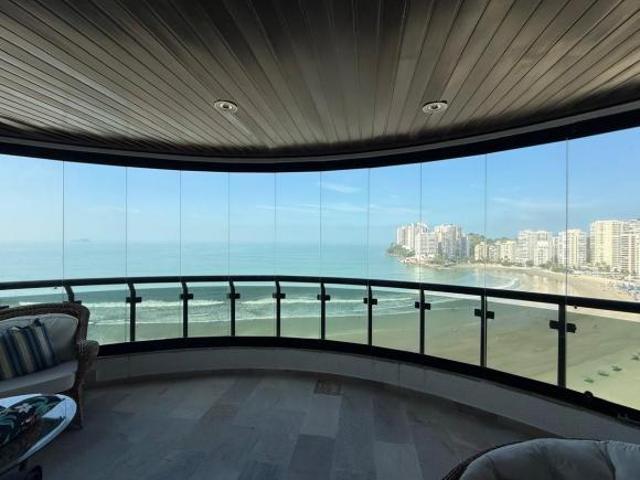 Apartamento em Astúrias | 4 Suítes | Frente Praia | Excelente Planta