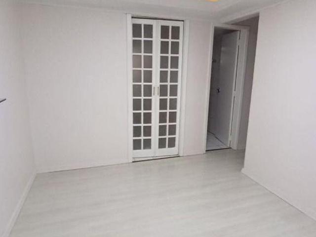 Apartamento em Augusta, Curitiba/PR de 40m² 2 quartos à venda por R$ 215.000,00