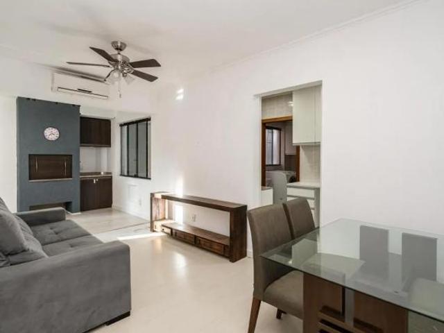 Apartamento em Auxiliadora