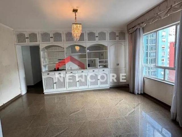 Apartamento em Avenida Marechal Floriano Peixoto Pompéia Santos/SP