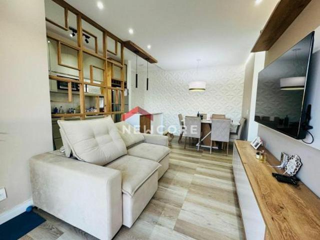 Apartamento em Avenida Maria Augusta Fagundes Gomes Residencial São Paulo Jacareí/SP