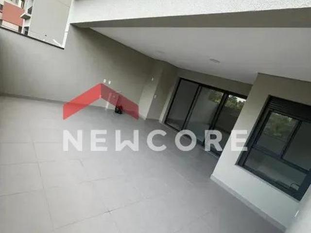 Apartamento em Avenida Nossa Senhora do Sabará Vila Sofia São Paulo/SP