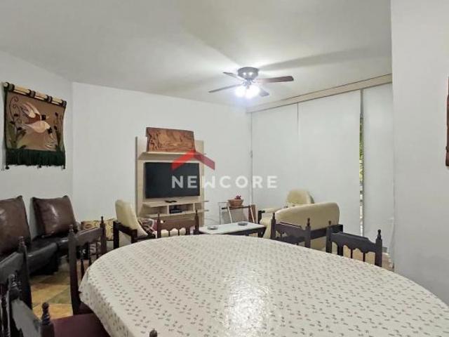 Apartamento em Avenida Atlântica Enseada Guarujá/SP