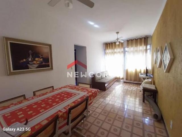 Apartamento em Avenida Atlântica Enseada Guarujá/SP