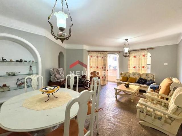 Apartamento em Avenida Abílio dos Santos Branco Enseada Guarujá/SP