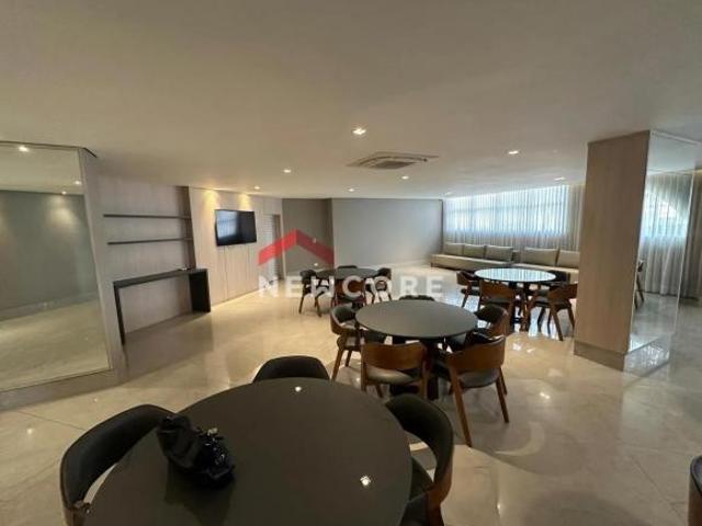 Apartamento em Avenida Advogado Horácio Raccanello Filho Zona 07 Maringá/PR