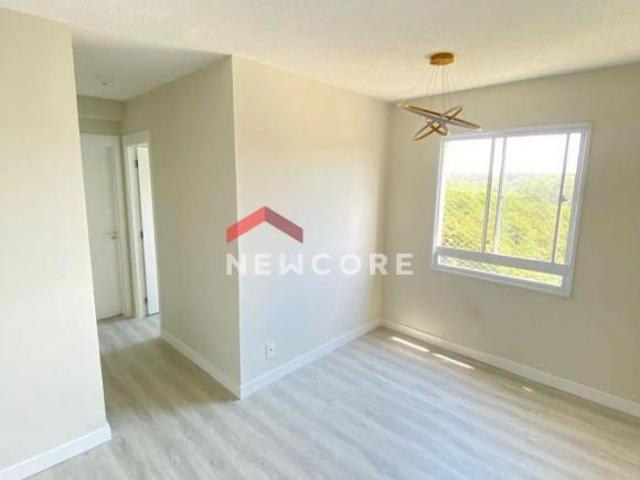Apartamento em Avenida Afonso de Sampaio e Sousa Jardim Nossa Senhora do Carmo São Paulo/SP