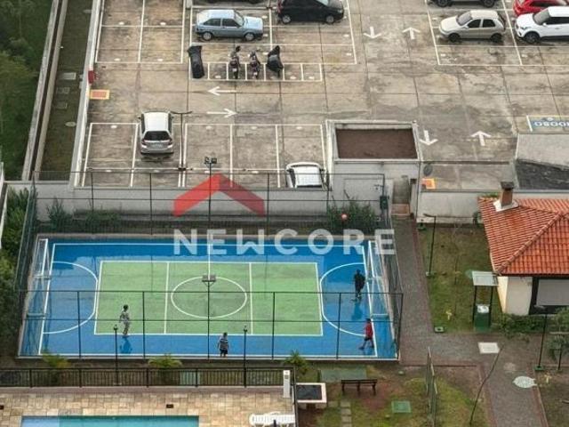 Apartamento em Avenida Afonso de Sampaio e Sousa Jardim Nossa Senhora do Carmo São Paulo/SP