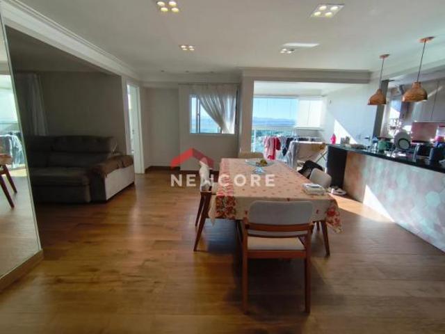 Apartamento em Avenida Afonso Lopes de Baião Vila Jacuí São Paulo/SP