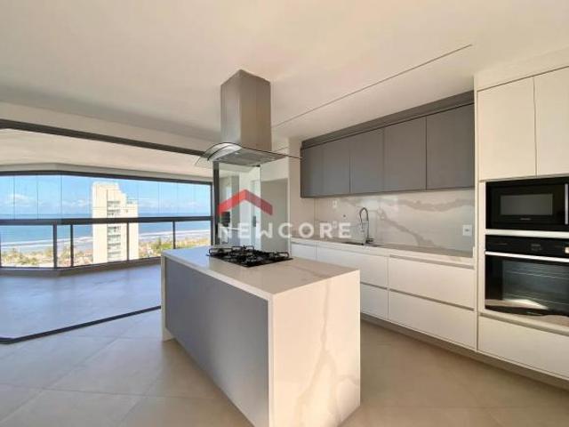 Apartamento em Avenida Almirante Tamandaré Enseada Guarujá/SP