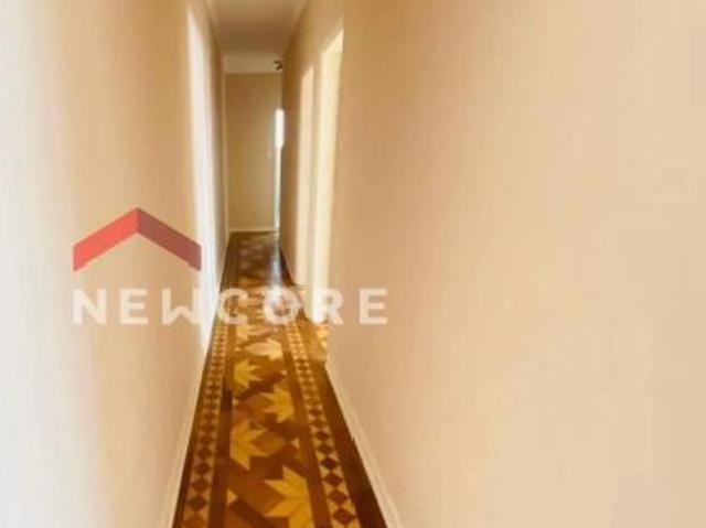 Apartamento em Avenida Ana Costa Vila Mathias Santos/SP